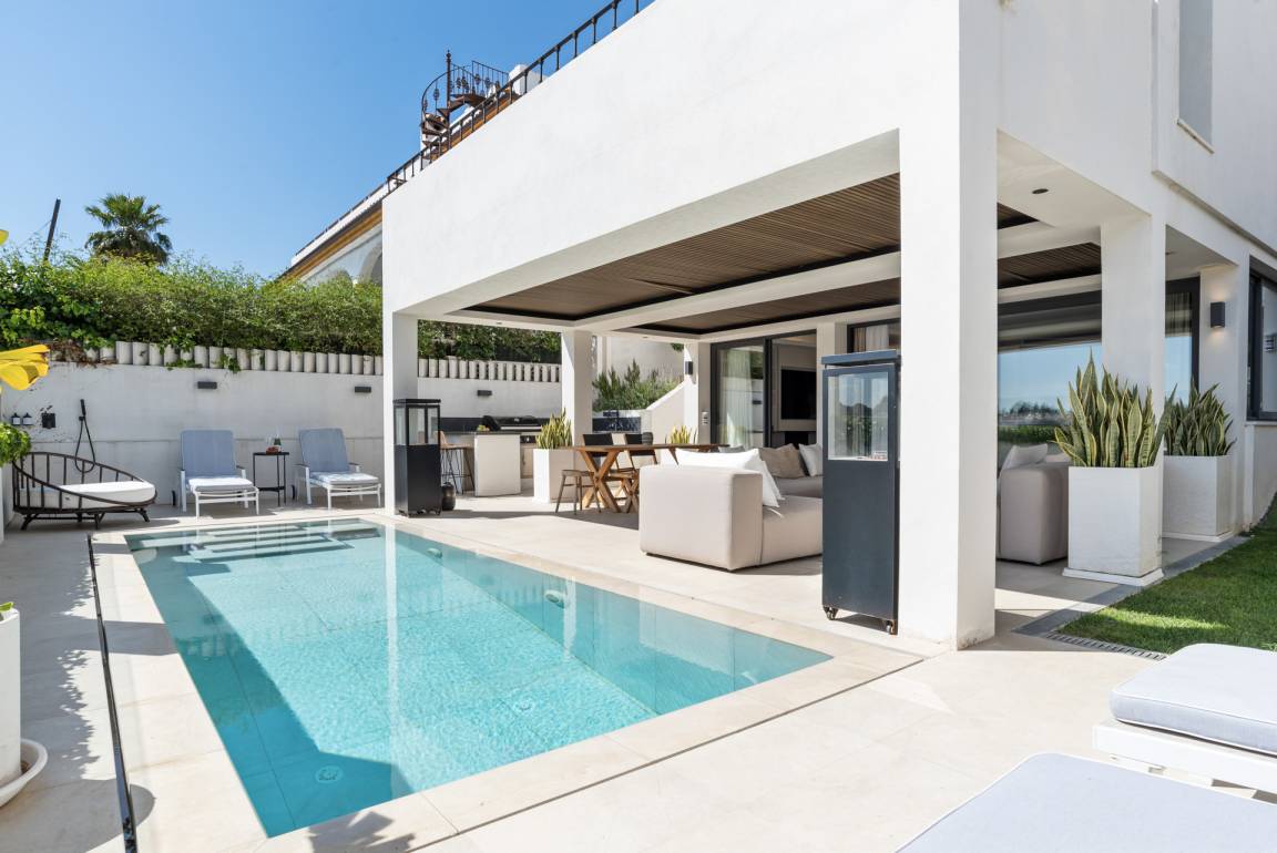 312 M² Villa ∙ 4 Habitaciones ∙ 8 Huéspedes - Marbella