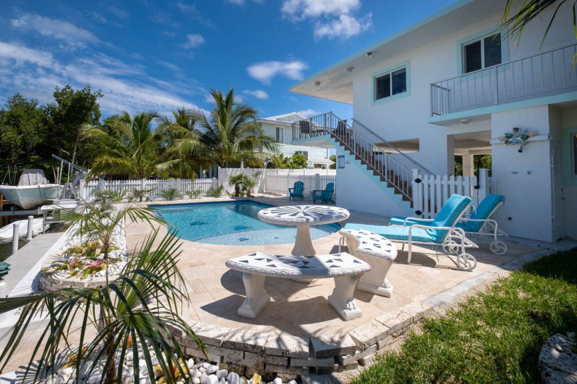 149 M² House ∙ 3 Bedrooms ∙ 8 Guests - Islamorada, FL