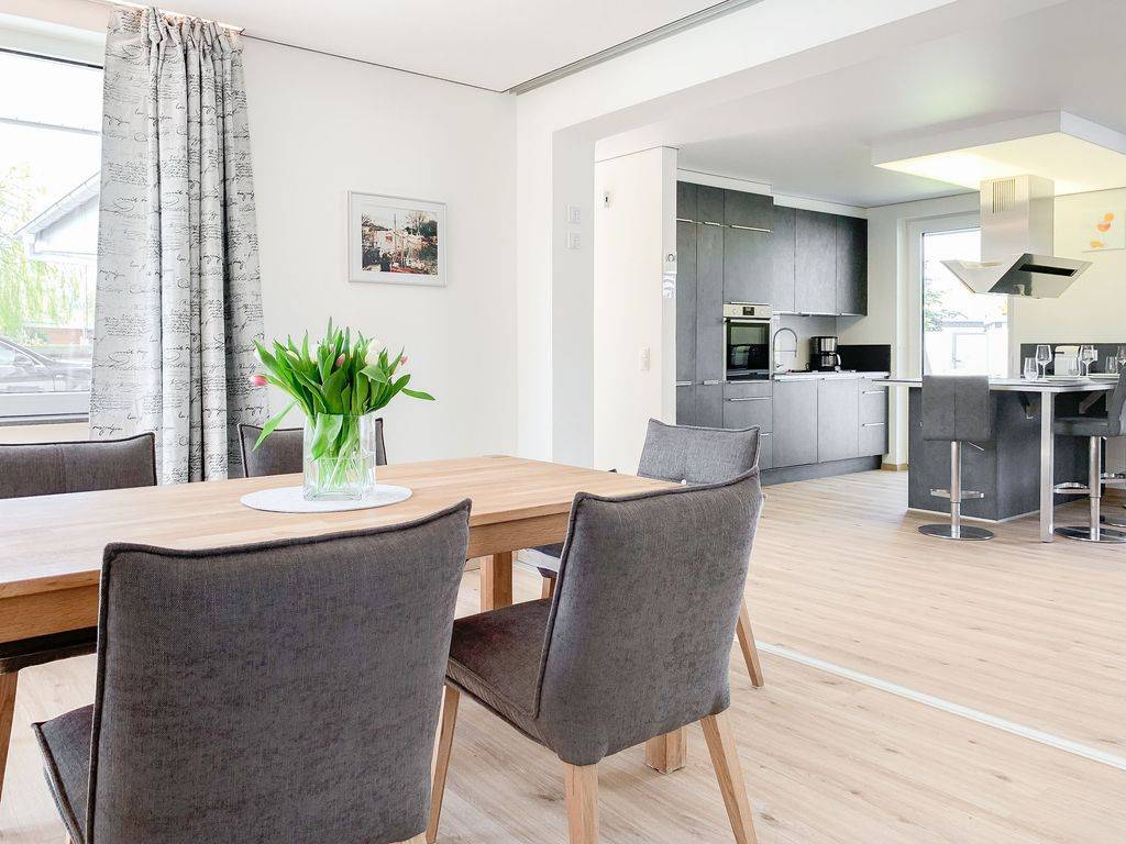 115 M² Ferienhaus ∙ 2 Schlafzimmer ∙ 4 Gäste - Timmendorfer Strand
