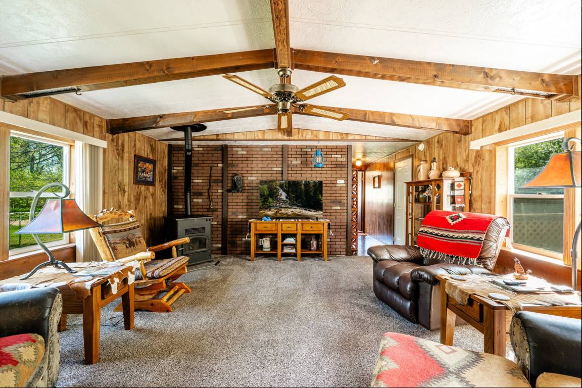 House ∙ 3 Bedrooms ∙ 6 Guests - Wyoming