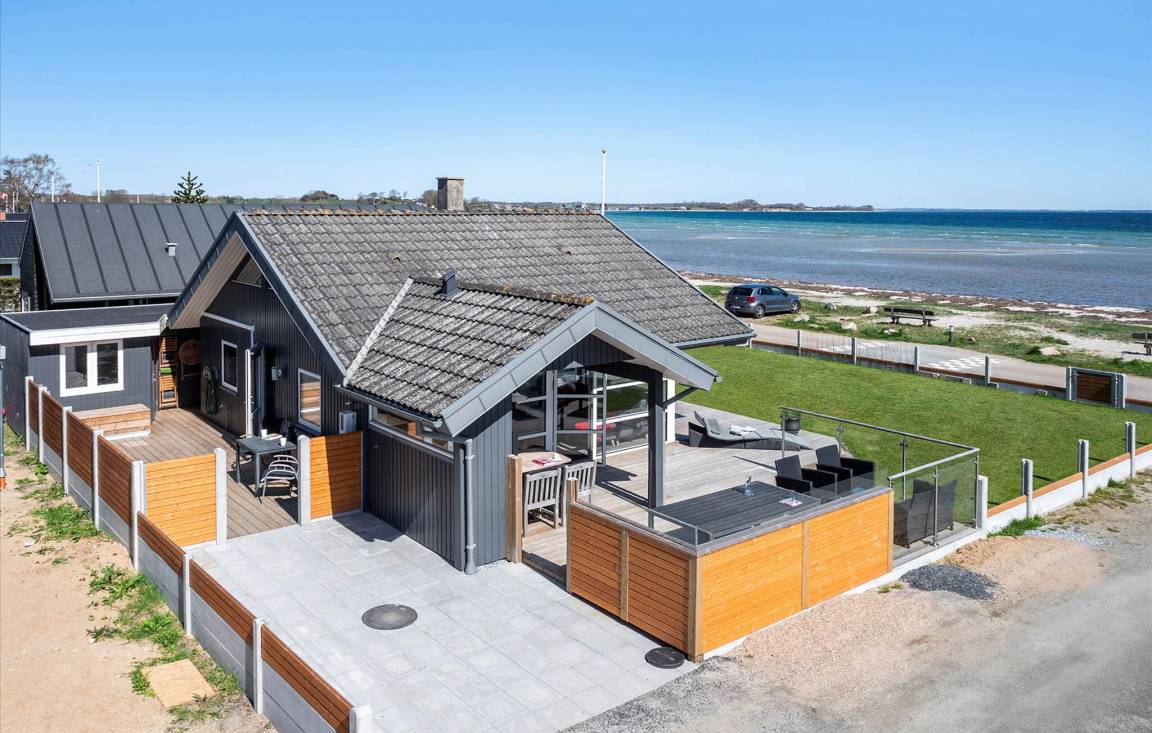 65 M² Talo ∙ 3 Makuuhuonetta ∙ 6 Vierasta - Kolding