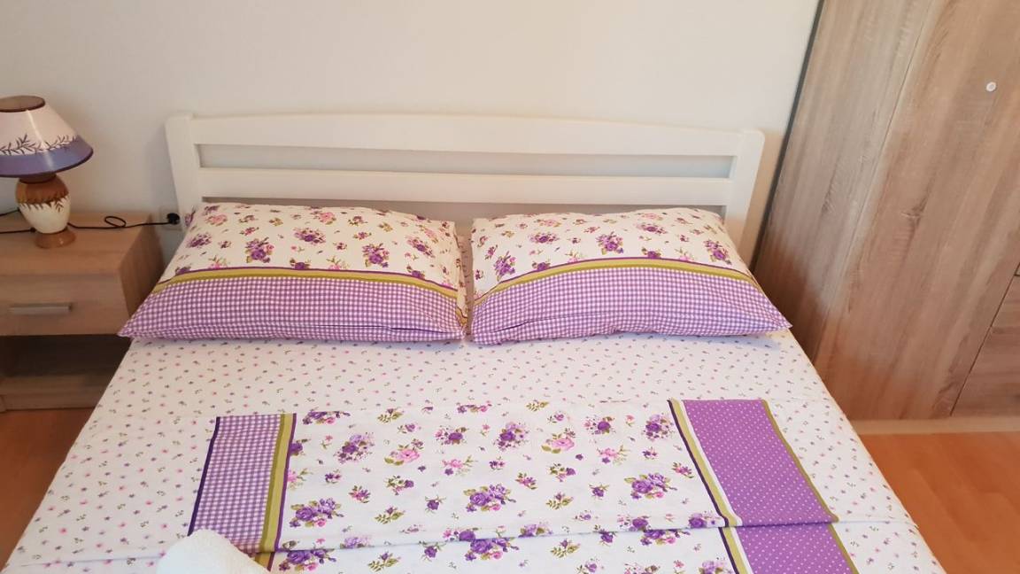 38 M² Apartment ∙ 2 Bedrooms ∙ 4 Guests - Trpanj