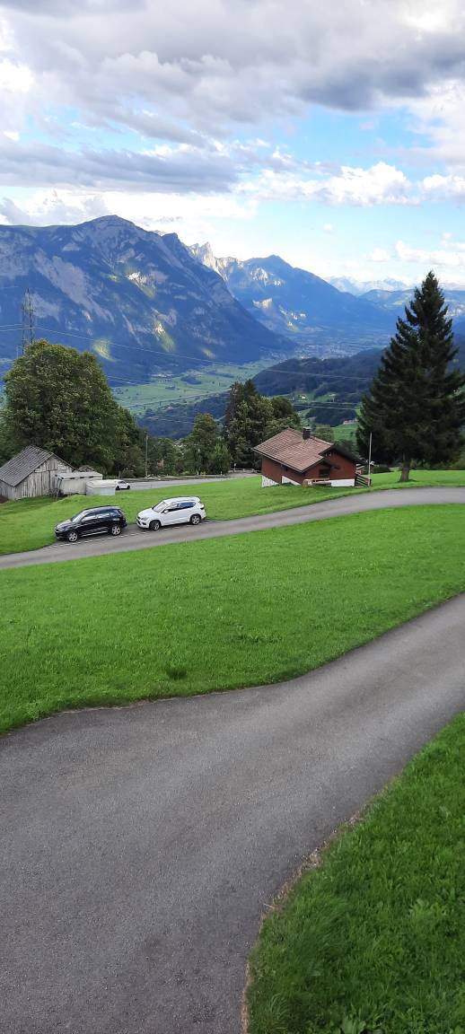 Chalet ∙ 2 Schlafzimmer ∙ 4 Gäste - Schweiz