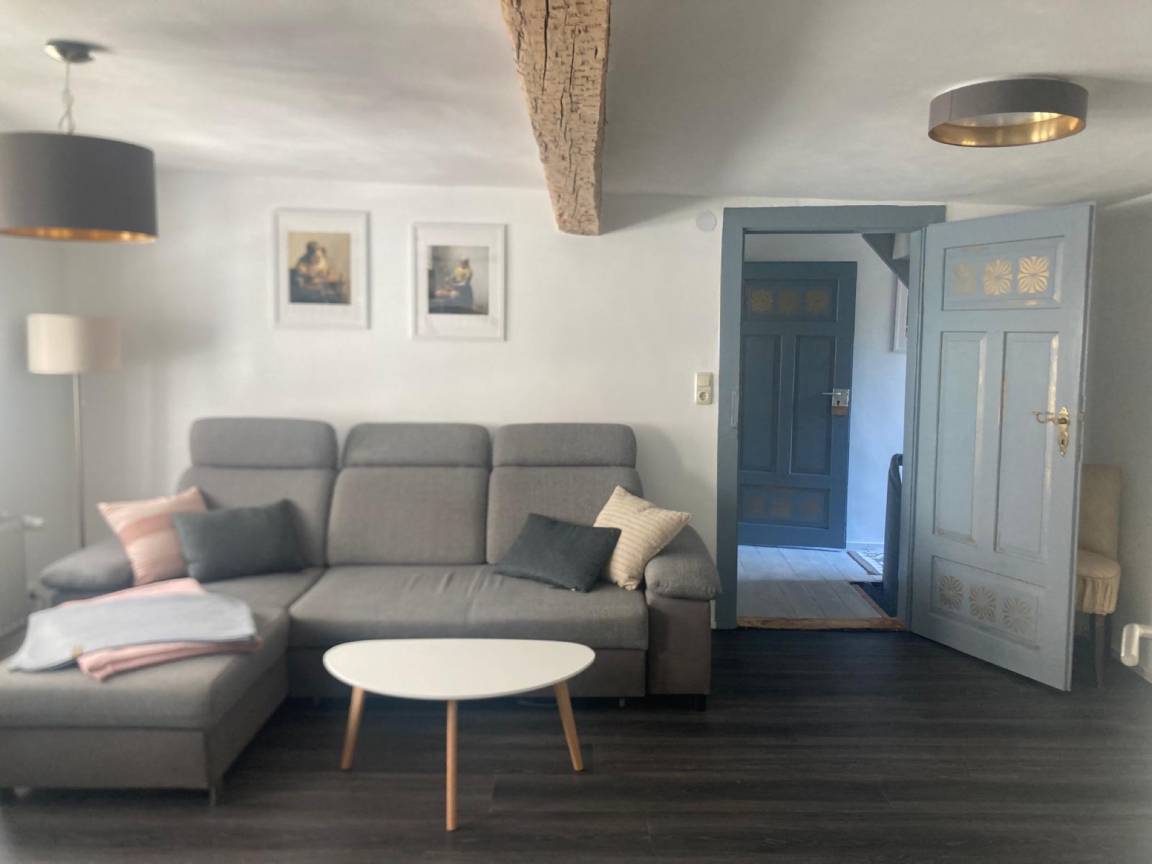 96 M² Ferienwohnung ∙ 2 Schlafzimmer ∙ 4 Gäste - Rudolstadt