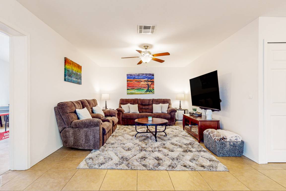169 M² House ∙ 3 Bedrooms ∙ 6 Guests - Lake Havasu City, AZ