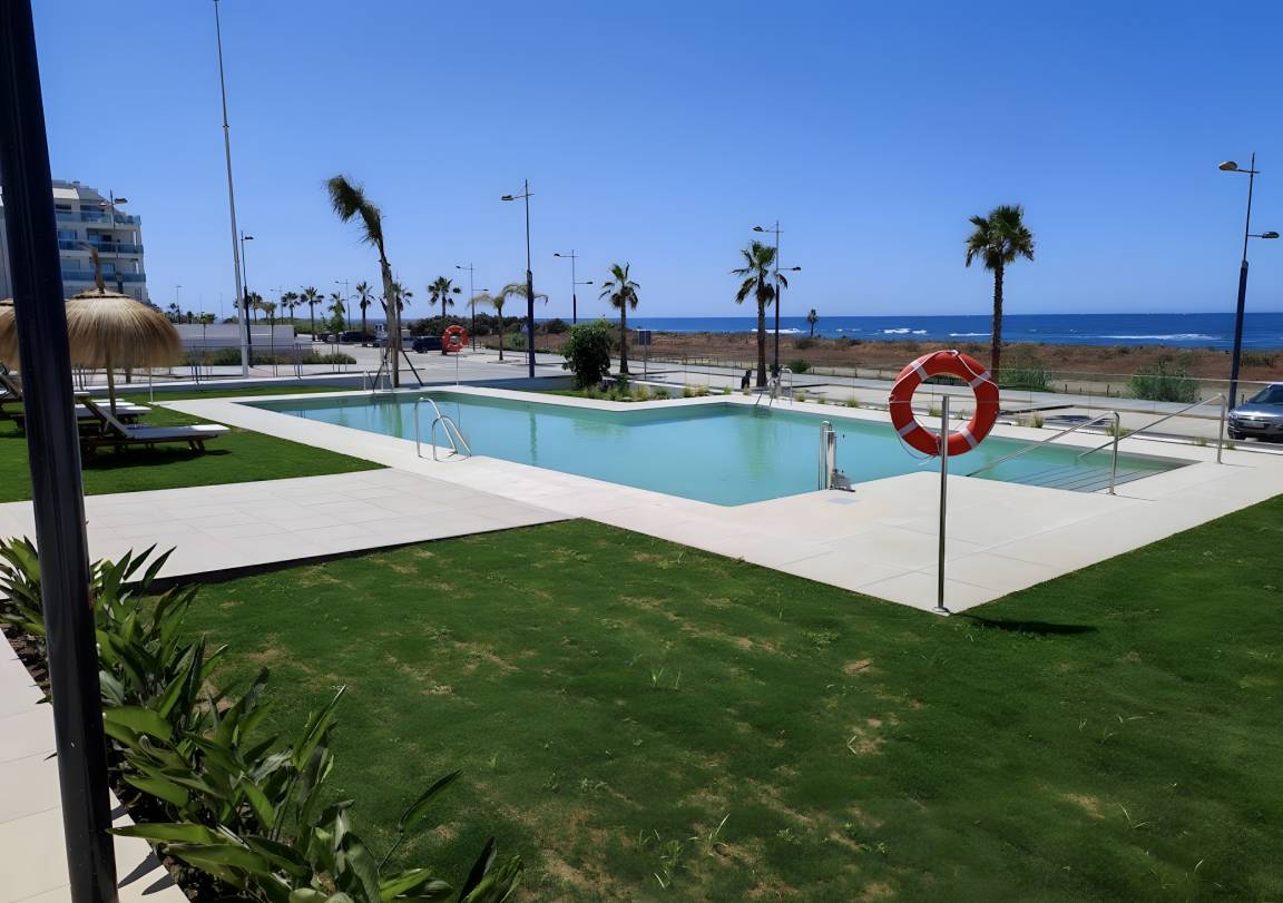 72 M² Apartamento ∙ 2 Habitaciones ∙ 4 Huéspedes - Torrox