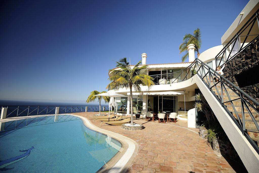 650 M² Villa ∙ 5 Bedrooms ∙ 12 Guests - Tenerife