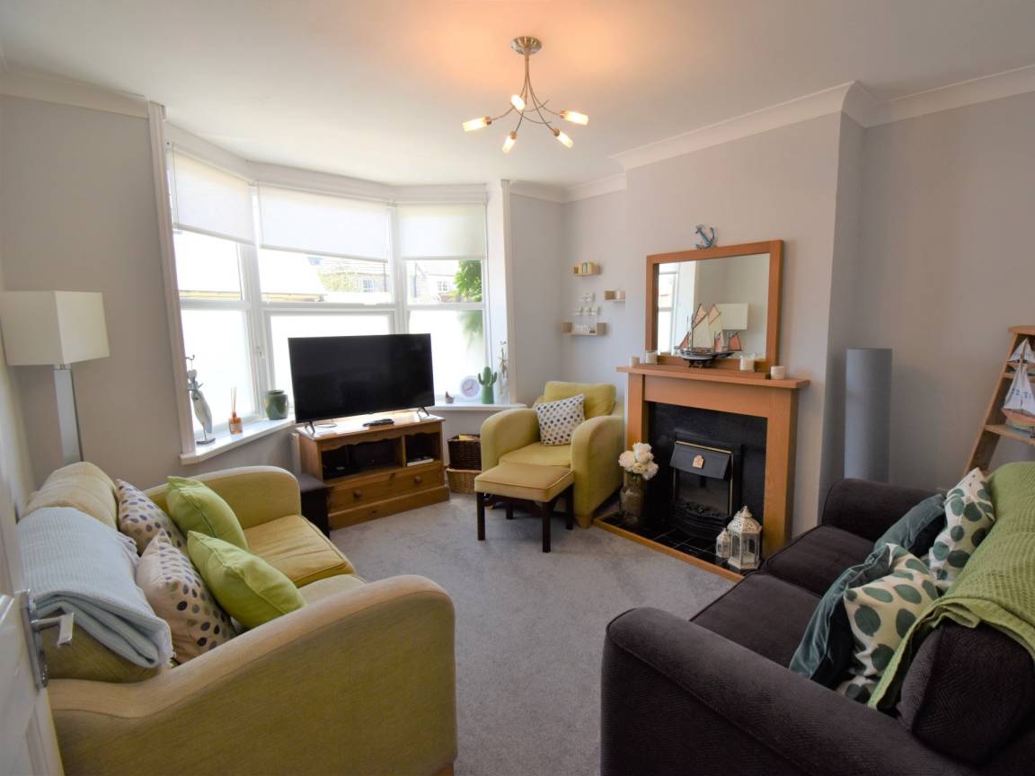 Cottage ∙ 4 Bedrooms ∙ 8 Guests - Swanage