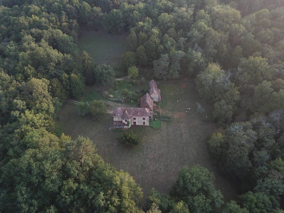 200 M² House ∙ 5 Bedrooms ∙ 12 Guests - Dordogne