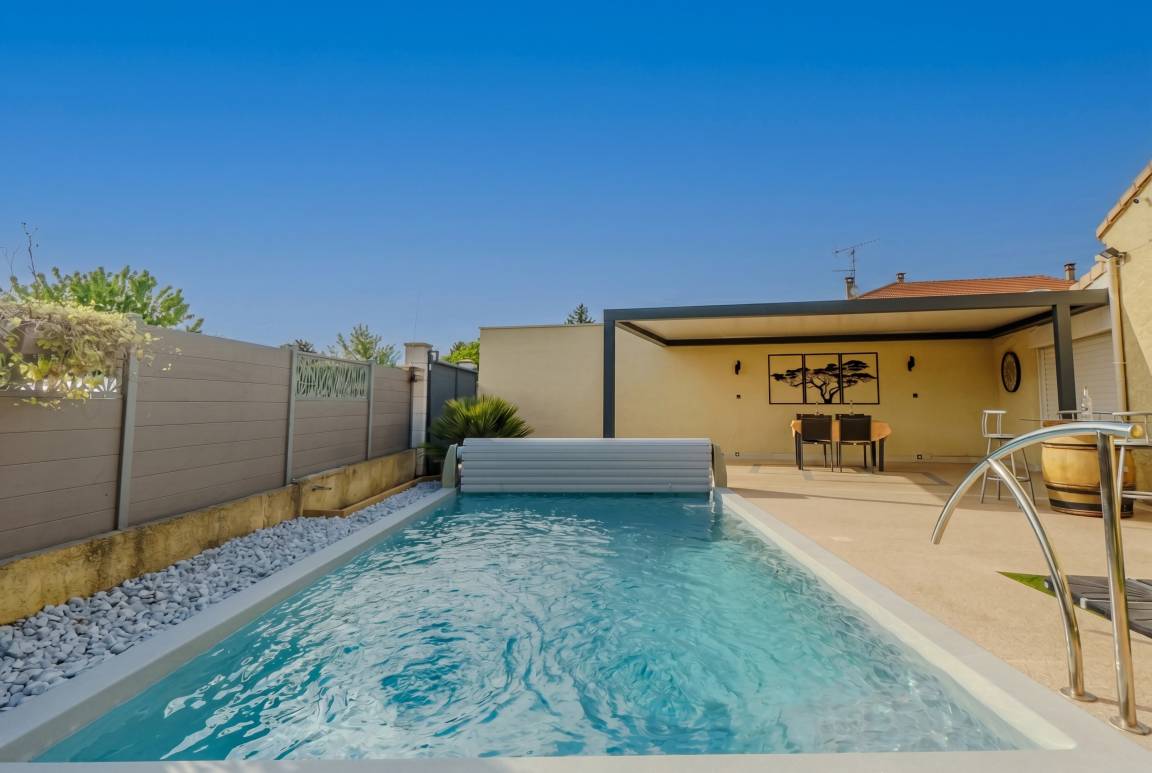 48 M² Maison De Vacances ∙ 2 Chambres ∙ 4 Personnes - Gare de Valence TGV