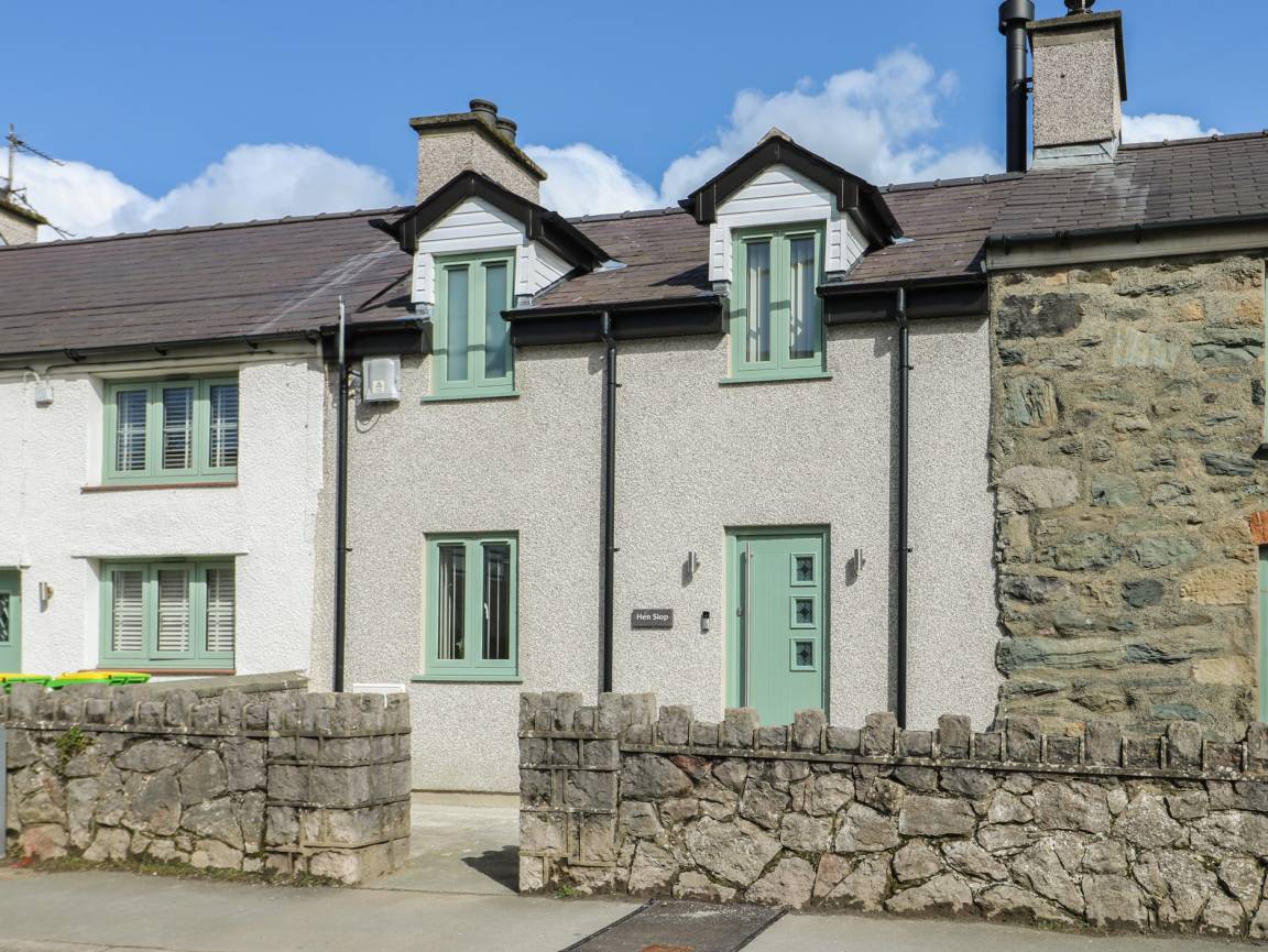 Cottage ∙ 2 Bedrooms ∙ 4 Guests - Anglesey