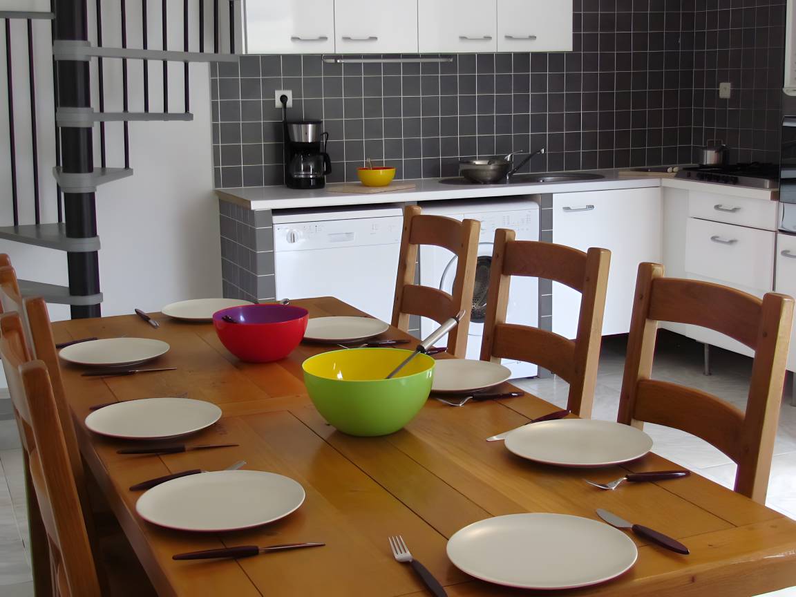 80 M² Maison De Vacances ∙ 3 Chambres ∙ 8 Personnes - Propriano