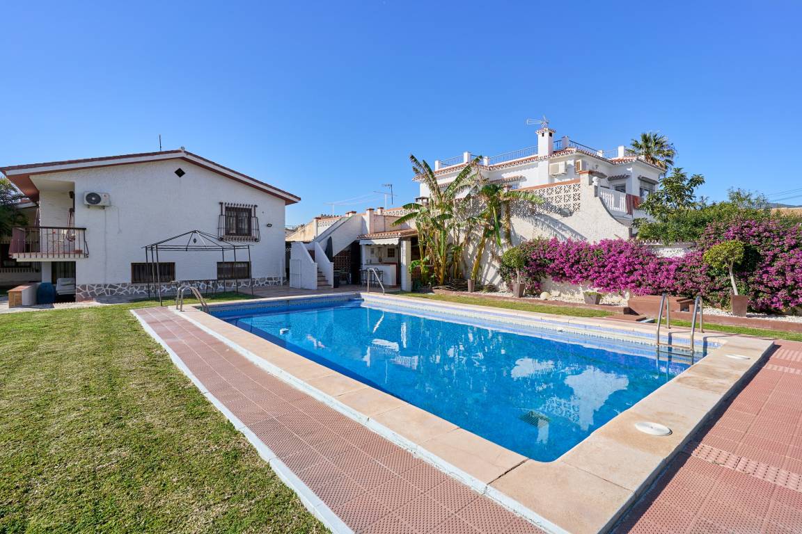 330 M² Villa ∙ 4 Schlafzimmer ∙ 10 Gäste - Rincón de la Victoria