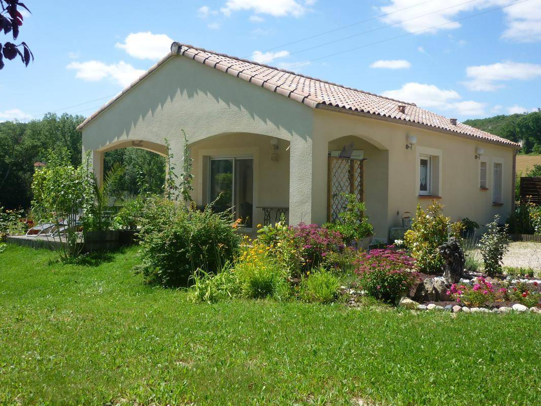57 M² Gîte ∙ 1 Chambre ∙ 2 Personnes - Lot