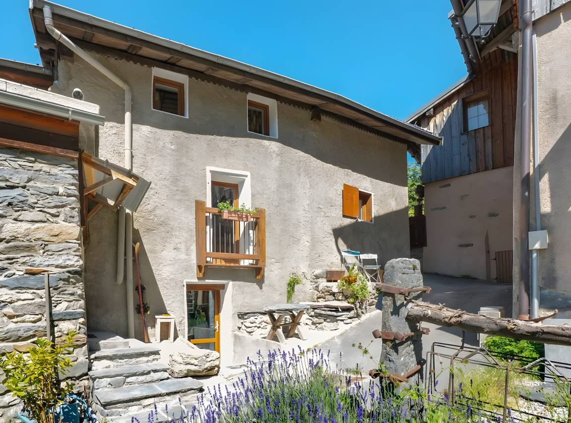 110 M² Chalet ∙ 4 Chambres ∙ 8 Personnes - La Tania