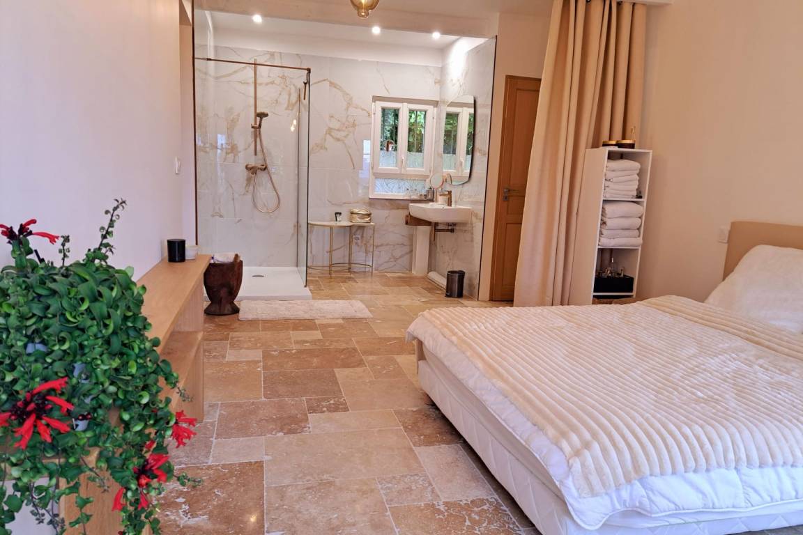 25 M² Bed & Breakfast ∙ 1 Schlafzimmer ∙ 2 Gäste - Alpes-Maritimes