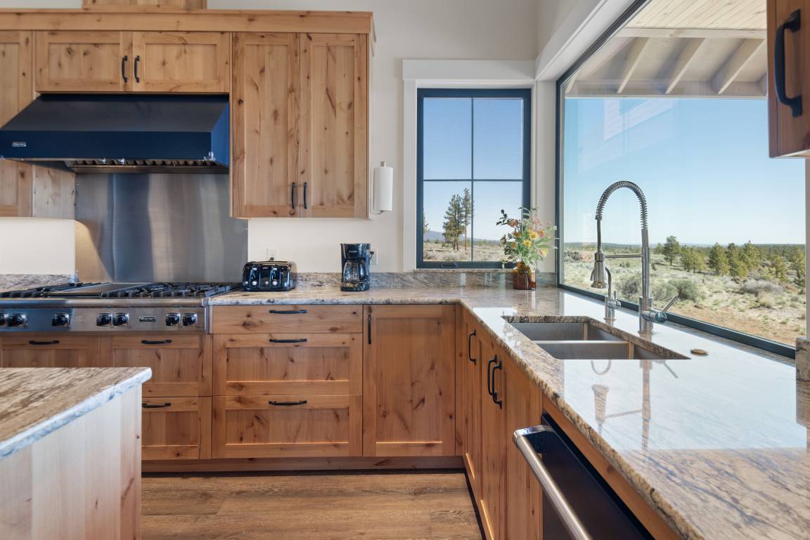 557 M² House ∙ 5 Bedrooms ∙ 15 Guests - Sisters, OR