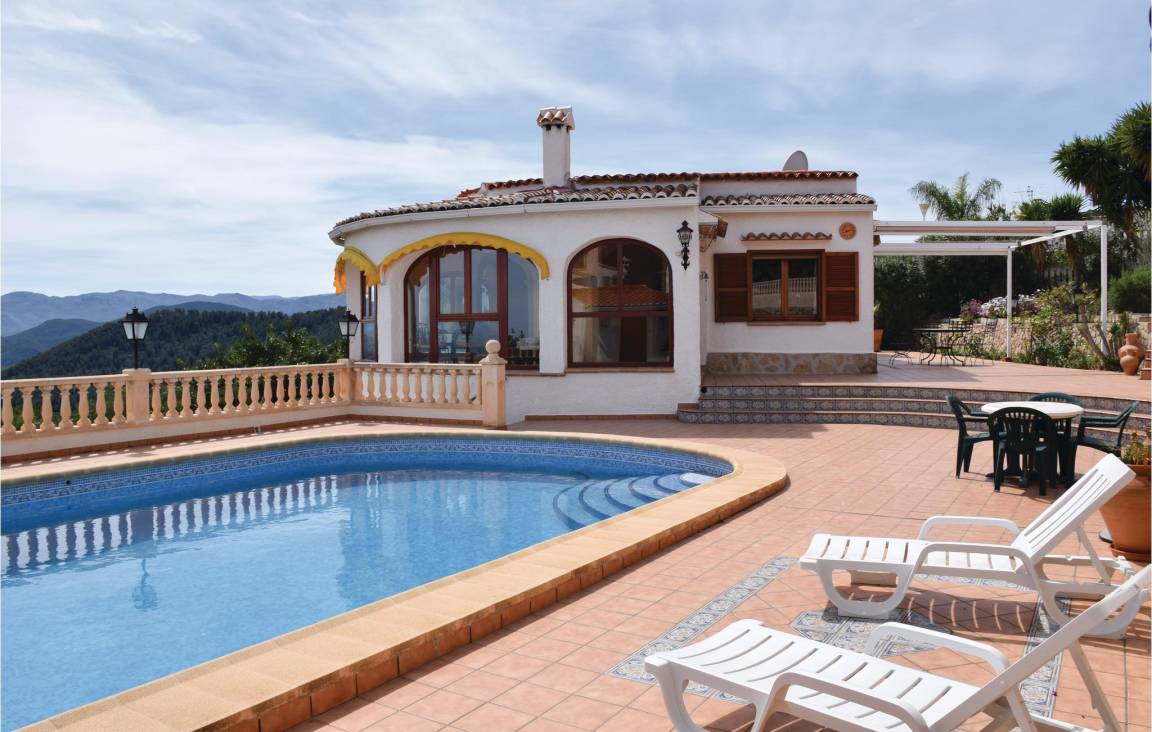 110 M² House ∙ 3 Bedrooms ∙ 5 Guests - Oliva