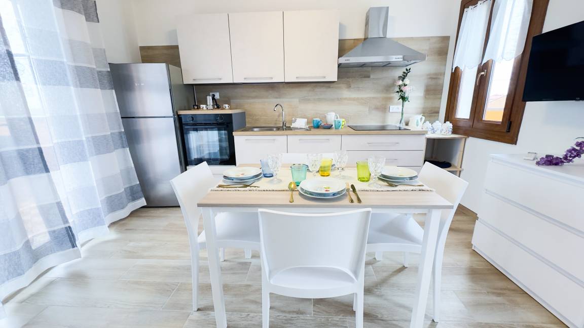 50 M² Ferienwohnung ∙ 2 Schlafzimmer ∙ 4 Gäste - Sottomarina