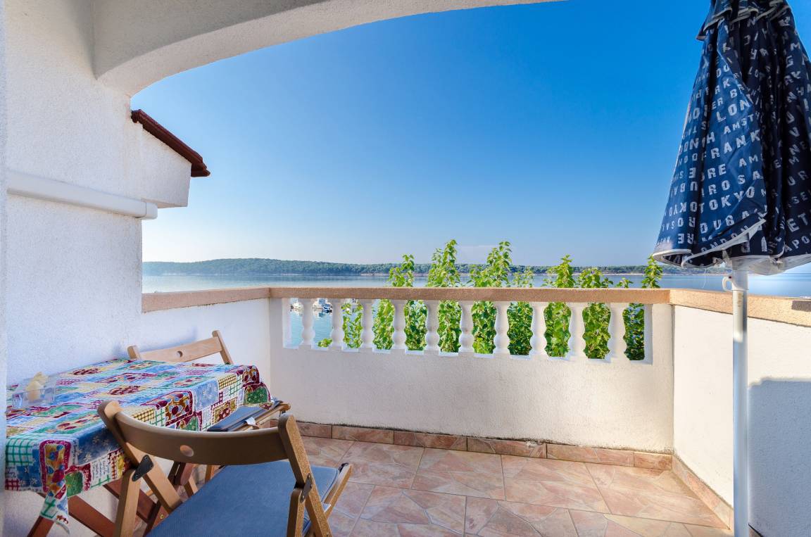 43 M² Apartment ∙ 1 Bedroom ∙ 4 Guests - Banjol