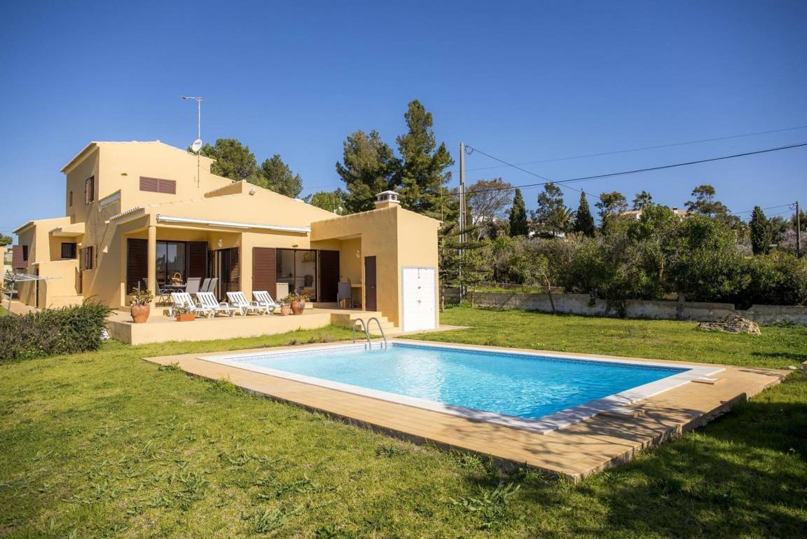 150 M² Villa ∙ 3 Bedrooms ∙ 7 Guests - Praia da Luz