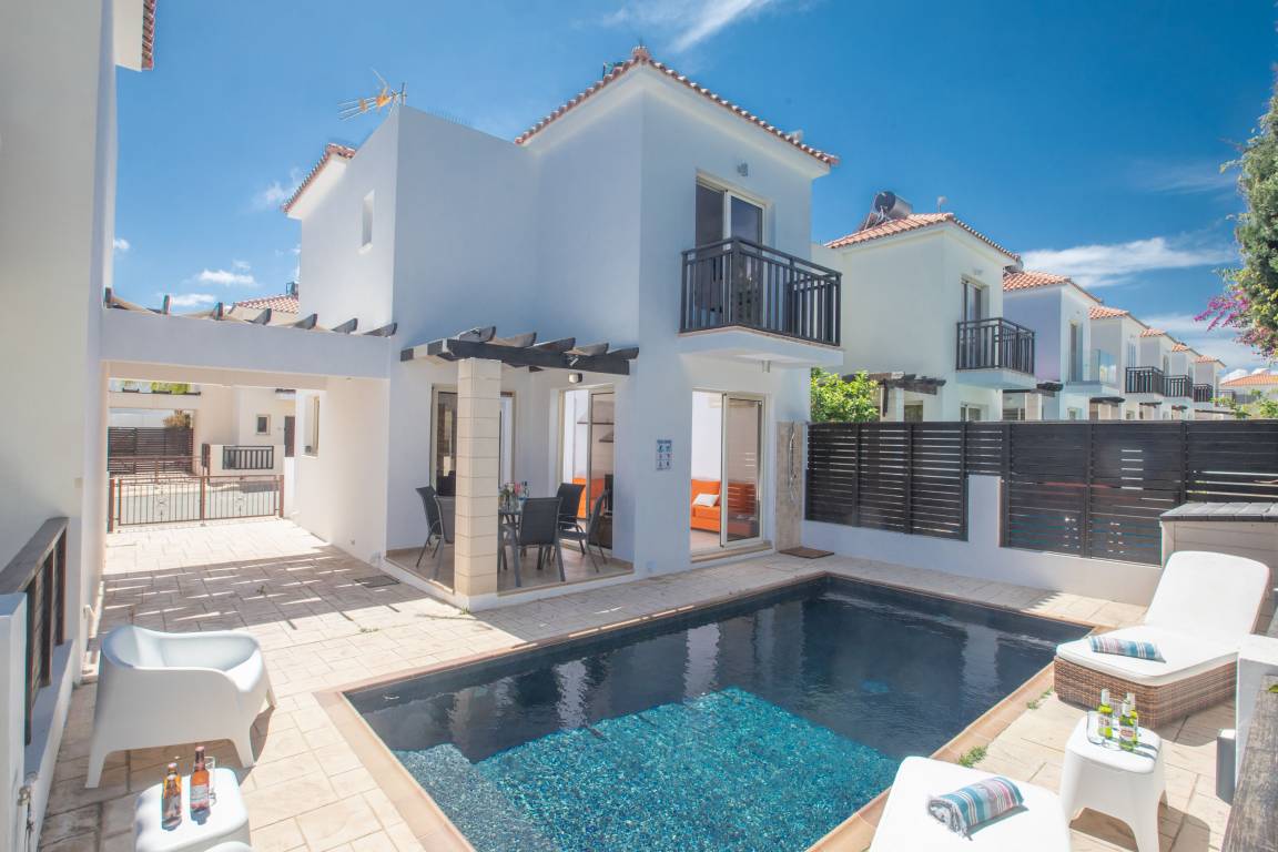 Cottage ∙ 2 Bedrooms ∙ 5 Guests - Northern Cyprus