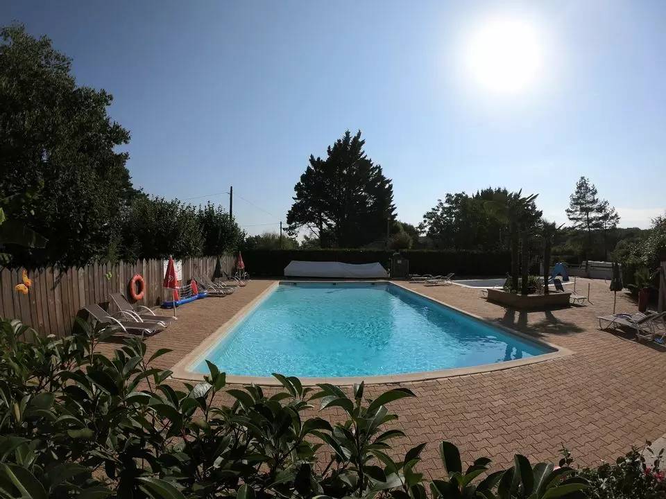 28 M² Caravan ∙ 2 Bedrooms ∙ 6 Guests - Souillac