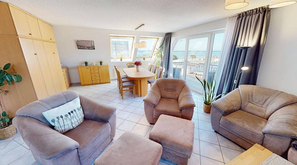 120 M² Huoneisto ∙ 3 Makuuhuonetta ∙ 8 Vierasta - Schwedeneck