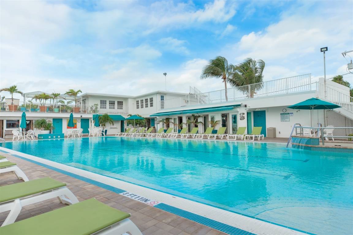 79 M² House ∙ 2 Bedrooms ∙ 4 Guests - Key Colony Beach, FL
