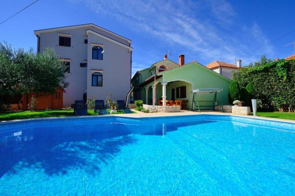 63 M² Apartment ∙ 2 Bedrooms ∙ 3 Guests - Zadar