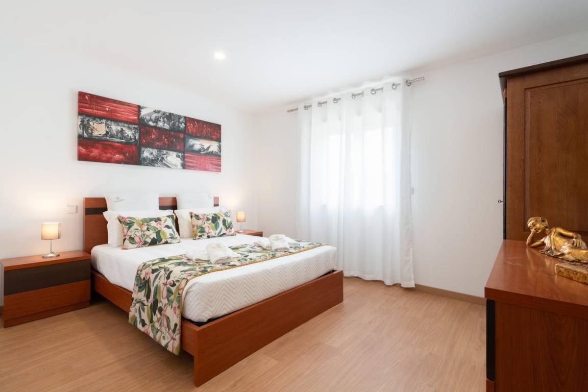 70 M² Casa ∙ 2 Camere Da Letto ∙ 4 Ospiti - Paredes