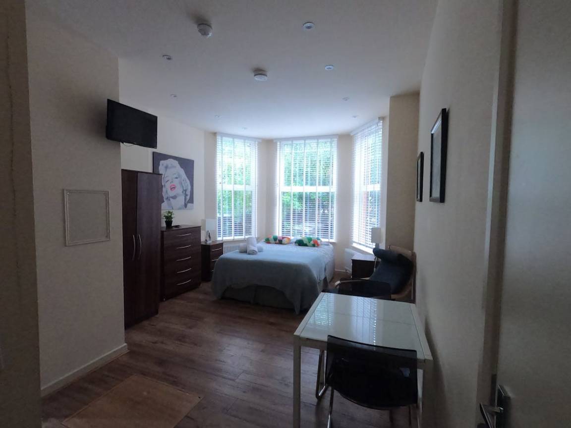 20 M² House ∙ 2 Guests - London, UK