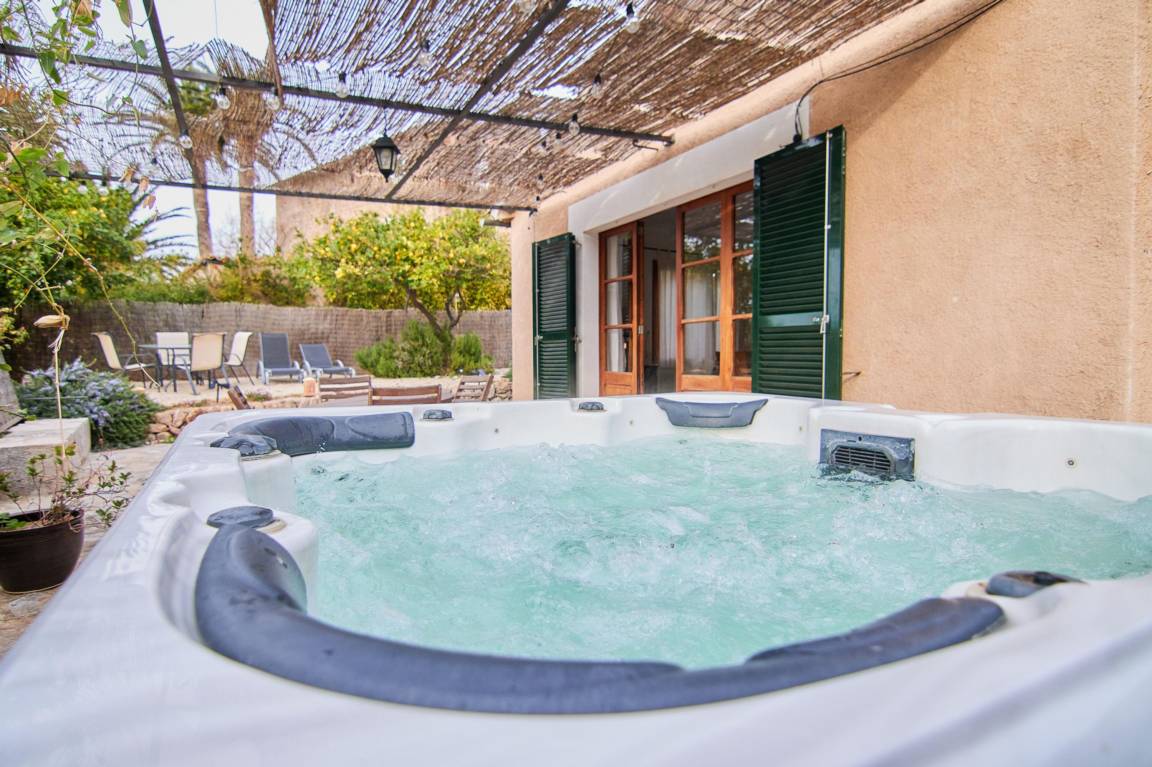 19 M² Villa ∙ 4 Chambres ∙ 8 Personnes - Deià