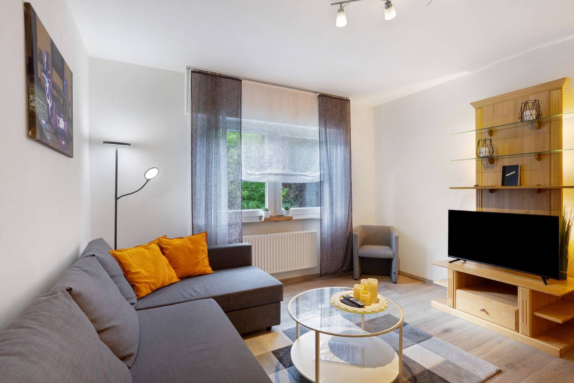 54 M² Ferienwohnung ∙ 1 Schlafzimmer ∙ 4 Gäste - Attendorn
