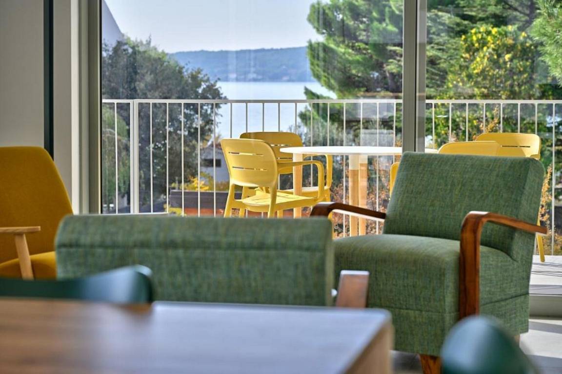 88 M² Ferienwohnung ∙ 2 Schlafzimmer ∙ 4 Gäste - Šibenik