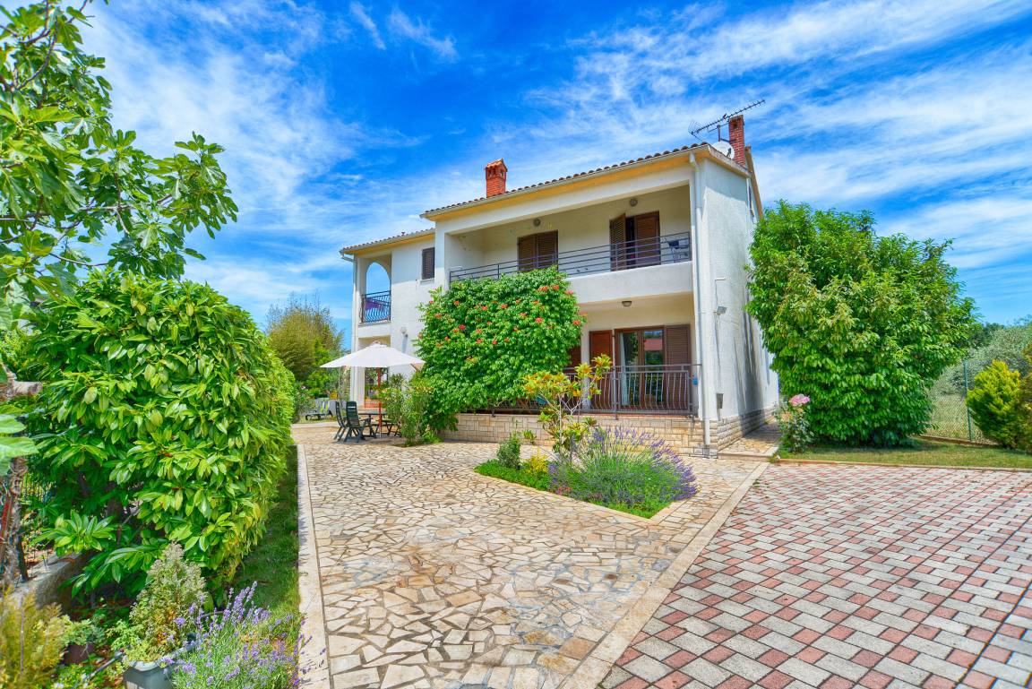 50 M² Ferienwohnung ∙ 1 Schlafzimmer ∙ 4 Gäste - Fažana