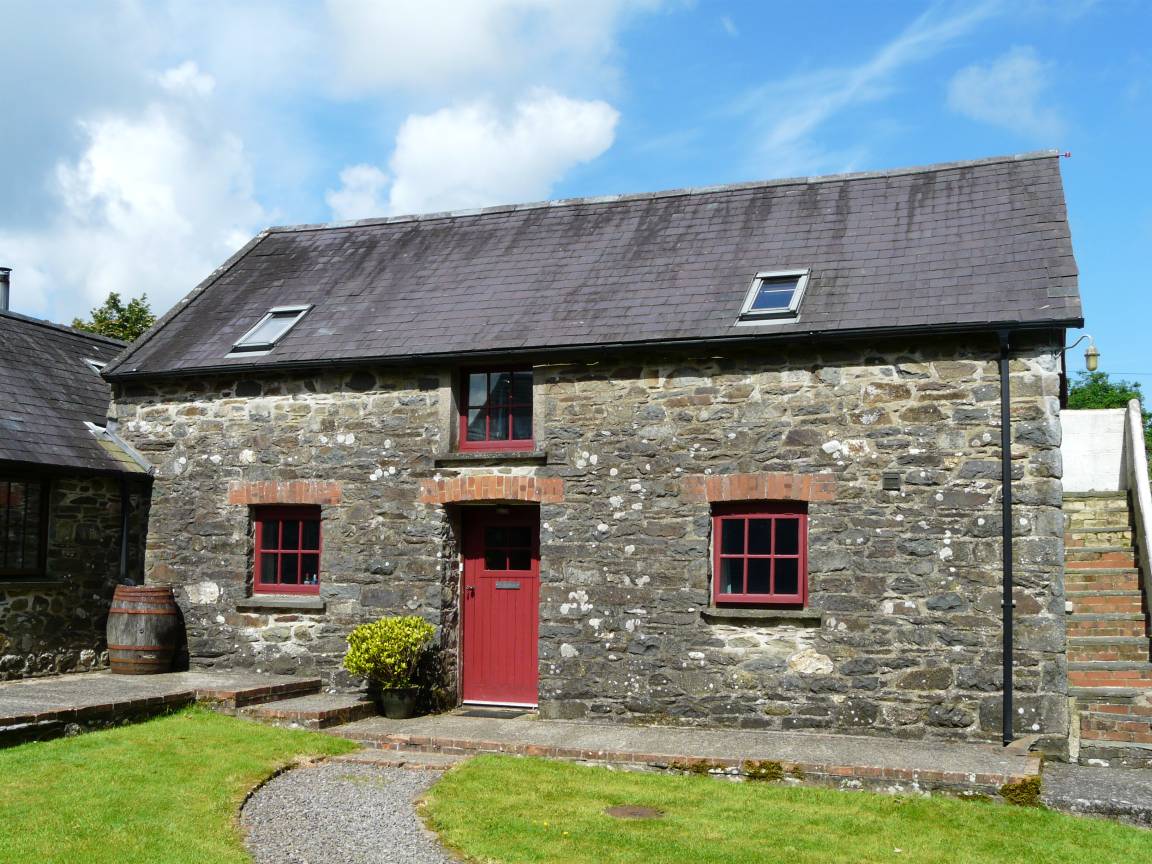 Cottage ∙ 2 Bedrooms ∙ 4 Guests - Fishguard