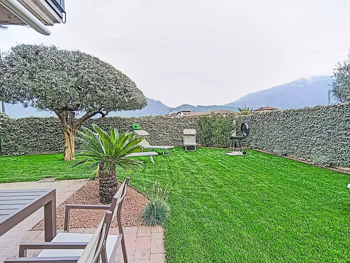 116 M² Ferienhaus ∙ 1 Schlafzimmer ∙ 8 Gäste - Riva del Garda