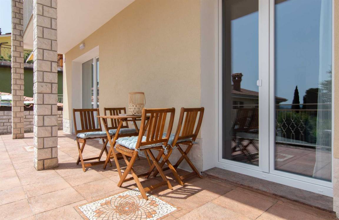 96 M² Apartment ∙ 2 Bedrooms ∙ 4 Guests - Portorož