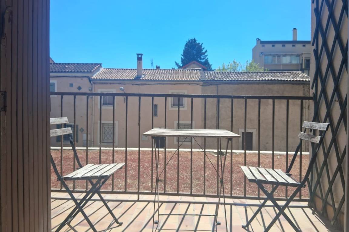 100 M² Appartamento Vacanza ∙ 4 Camere Da Letto ∙ 6 Ospiti - Avignone