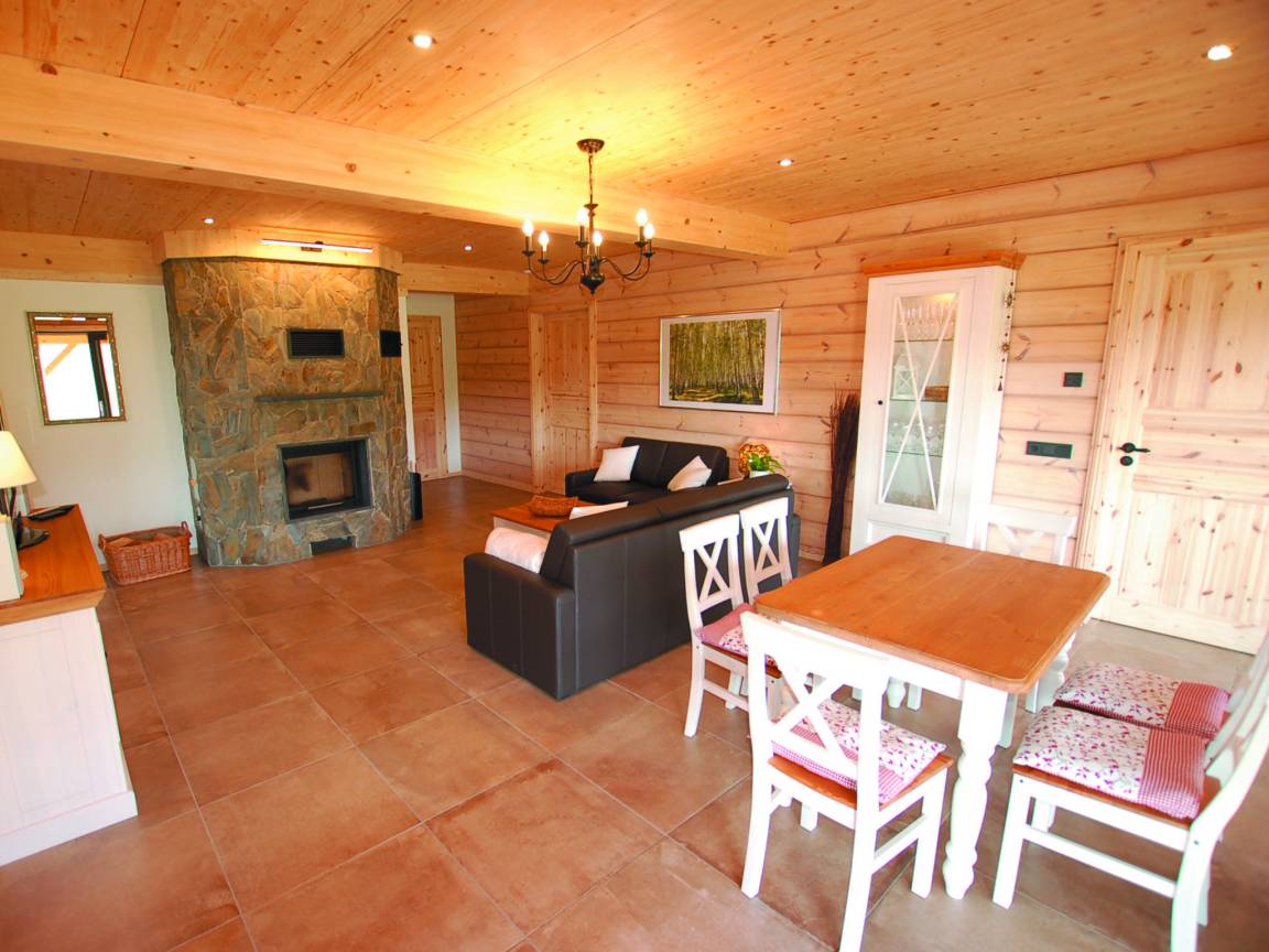 105 M² Ferienwohnung ∙ 3 Schlafzimmer ∙ 6 Gäste - Morbach