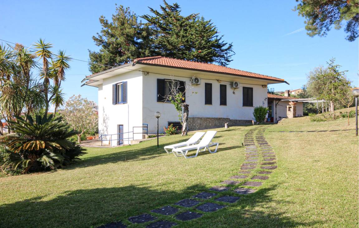 150 M² Huis ∙ 5 Slaapkamers ∙ 10 Gasten - Acciaroli