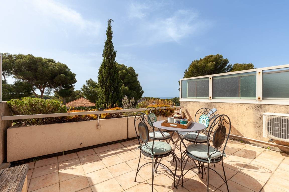 50 M² Appartement ∙ 1 Chambre ∙ 4 Personnes - Marignane