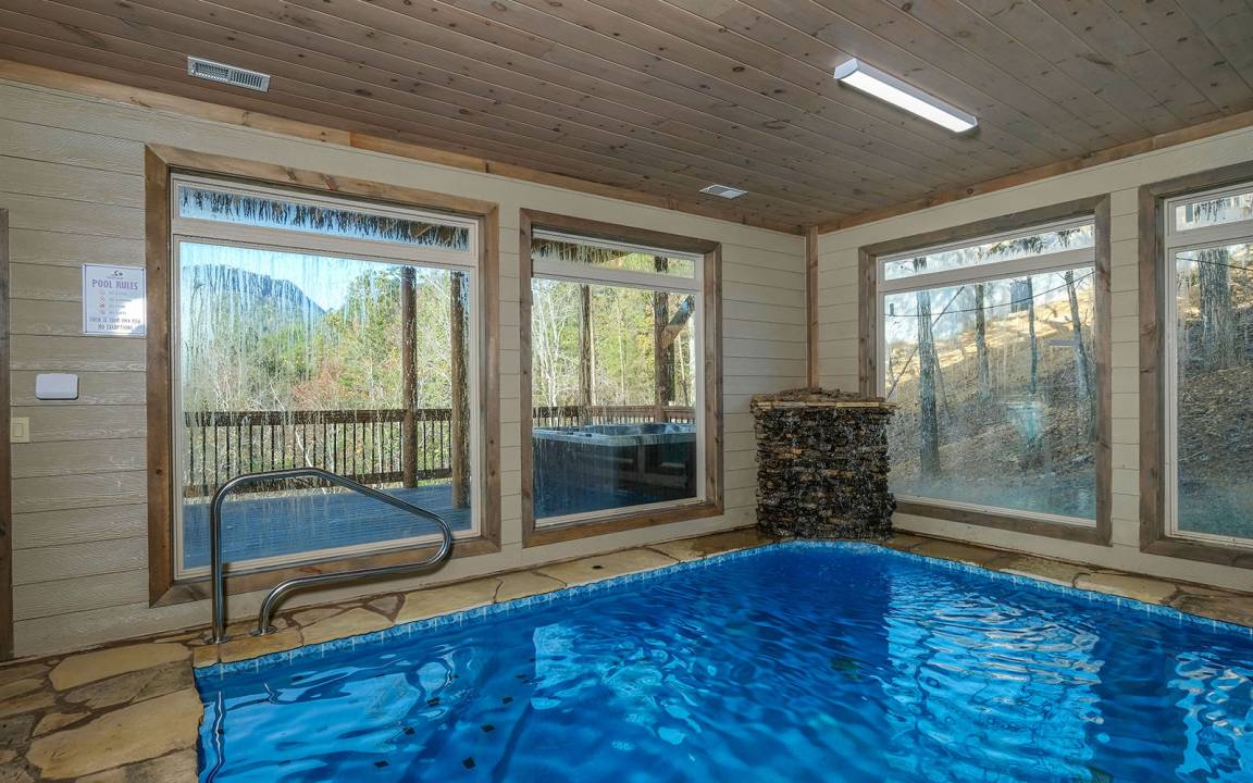 507 M² Cabin ∙ 10 Bedrooms ∙ 46 Guests - Sevierville, TN