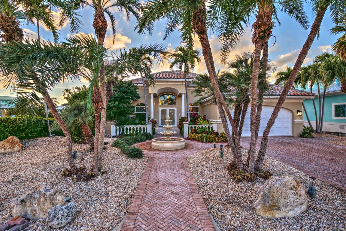 219 M² House ∙ 4 Bedrooms ∙ 10 Guests - Key Colony Beach, FL