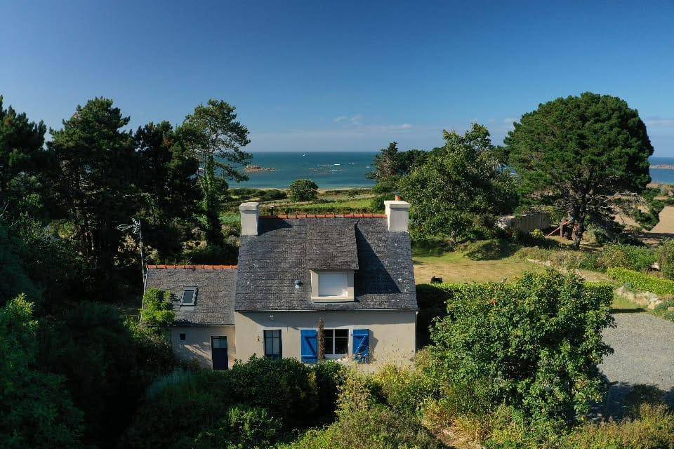 55 M² Gîte ∙ 1 Chambre ∙ 2 Personnes - Plougrescant