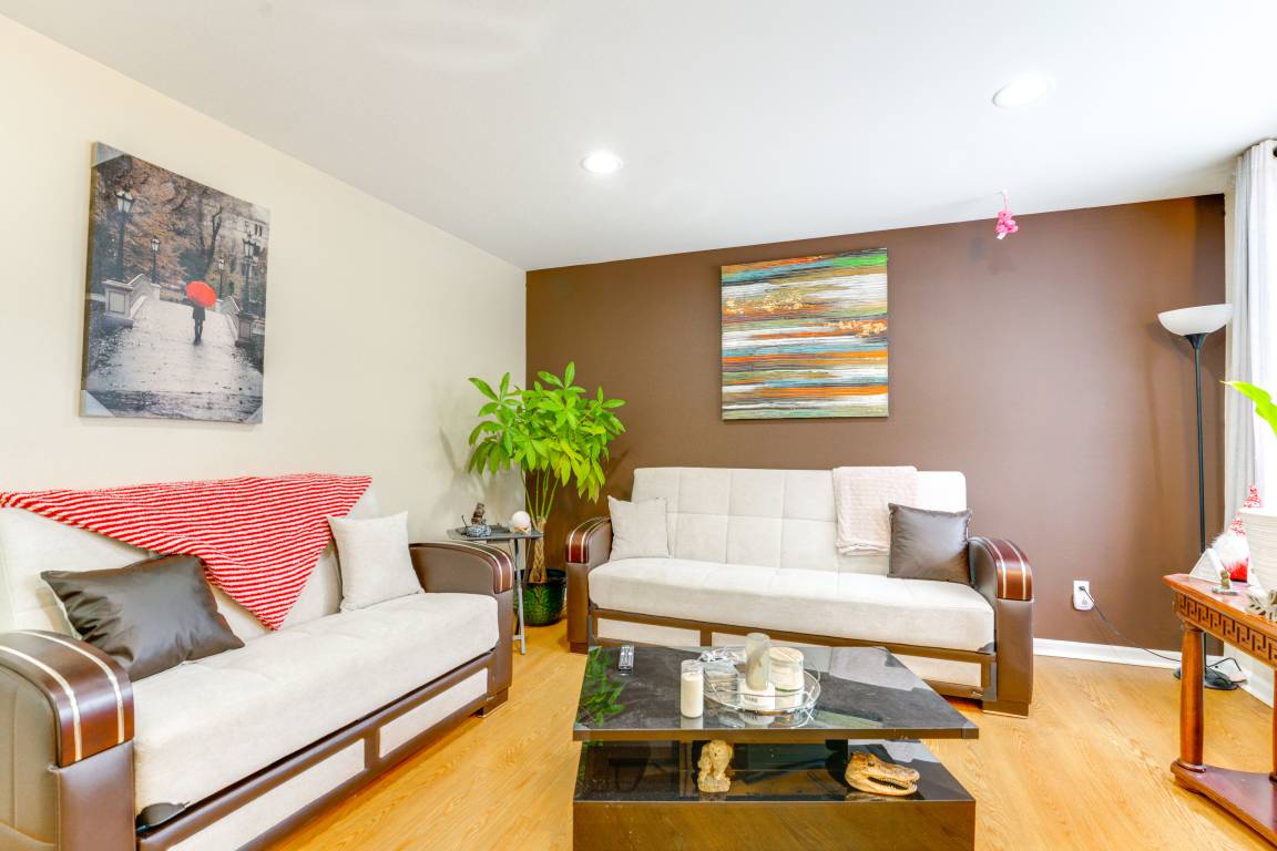 102 M² Maison De Vacances ∙ 3 Chambres ∙ 8 Personnes - Rochester Hills, MI