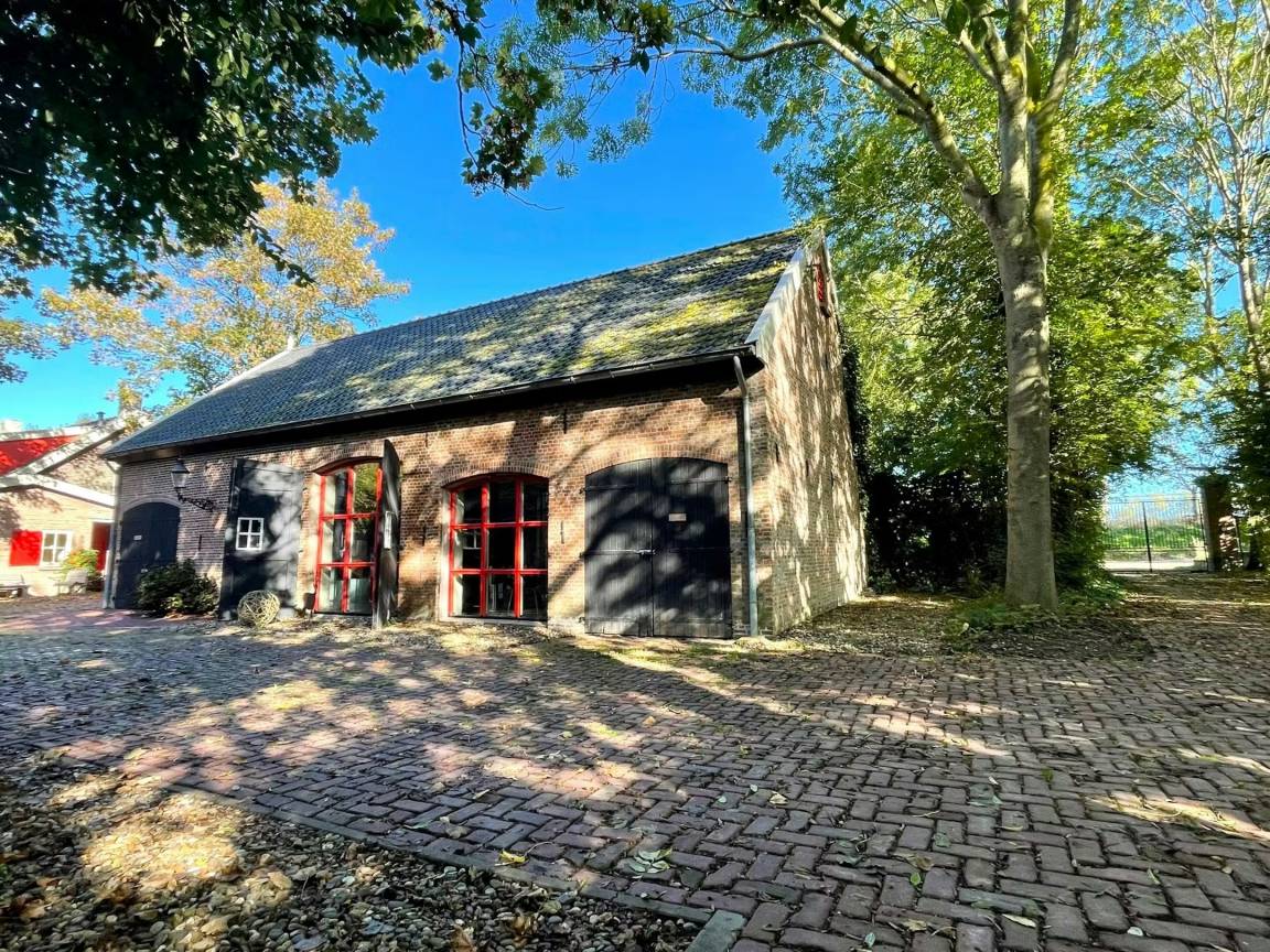 120 M² Lodge ∙ 2 Bedrooms ∙ 4 Guests - Kamperland