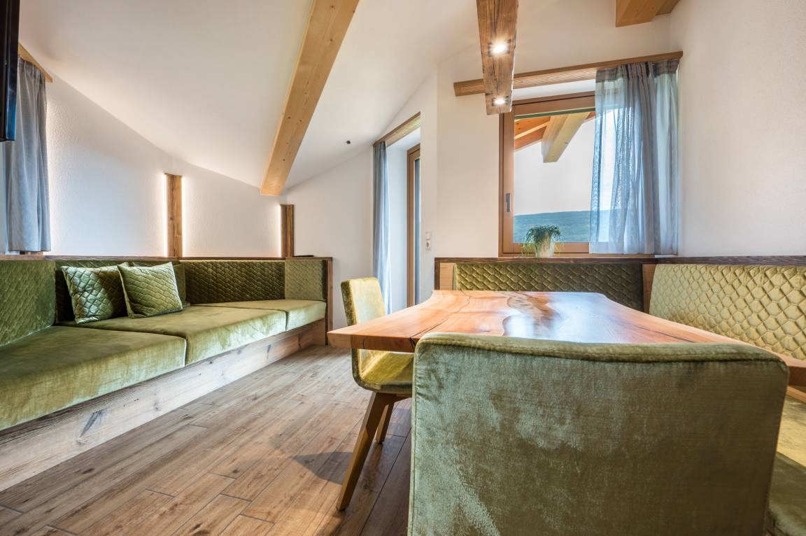 67 M² Ferienwohnung ∙ 2 Schlafzimmer ∙ 4 Gäste - Terenten