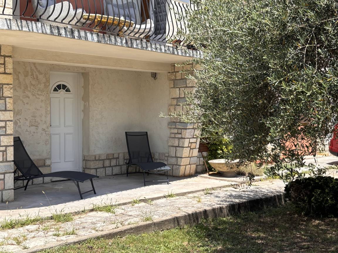 25 M² Studio ∙ 2 Personnes - Bagnols-sur-Cèze